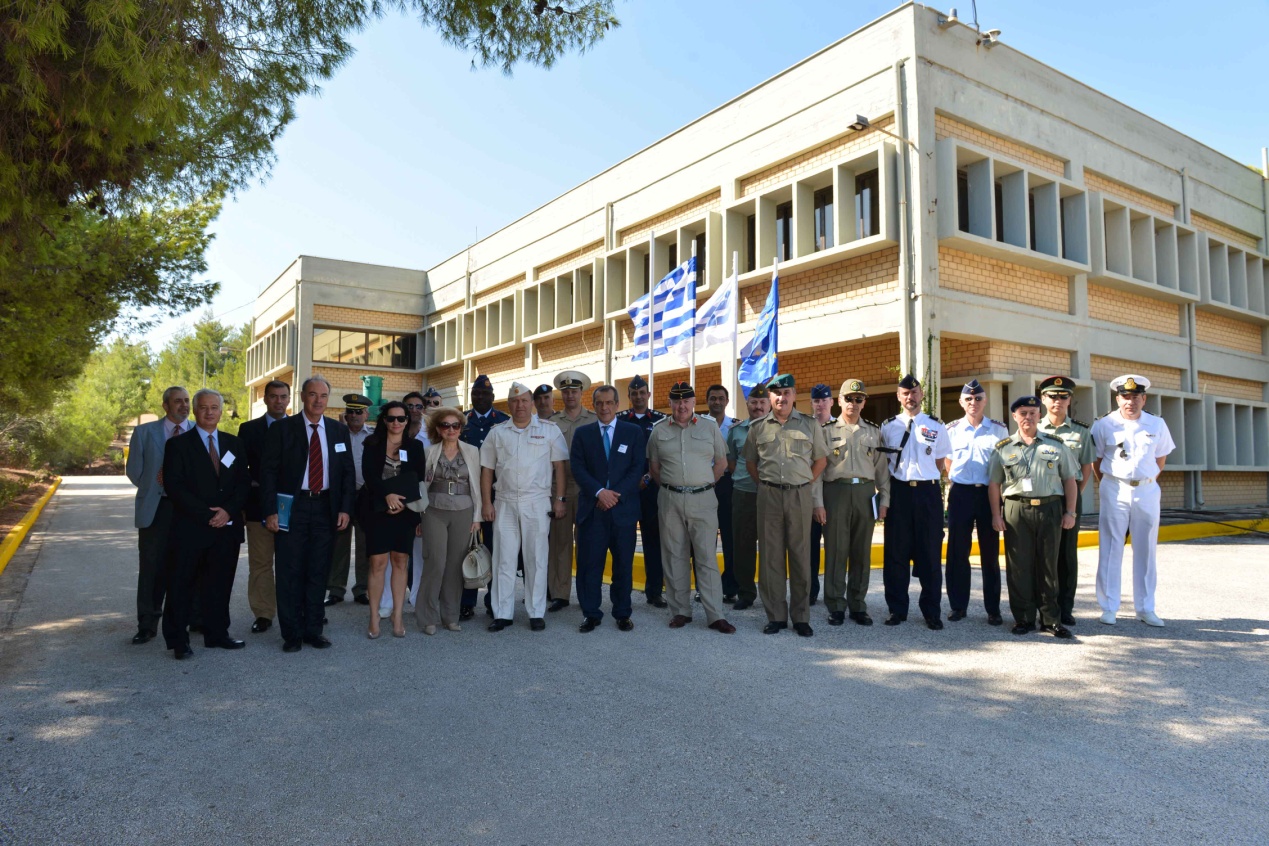 Foreign Defence Attachés visit HELLENIC DEFENCE SYSTEMS - eas
